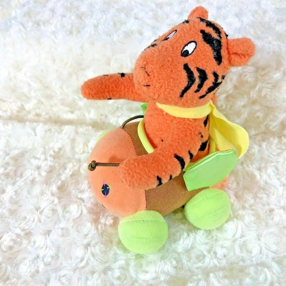 Fisher-Price | Toys | Fisher Price J8527 Winnie The Pooh Tigger Bumble ...